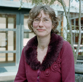 Frances Presley – Chicago Review